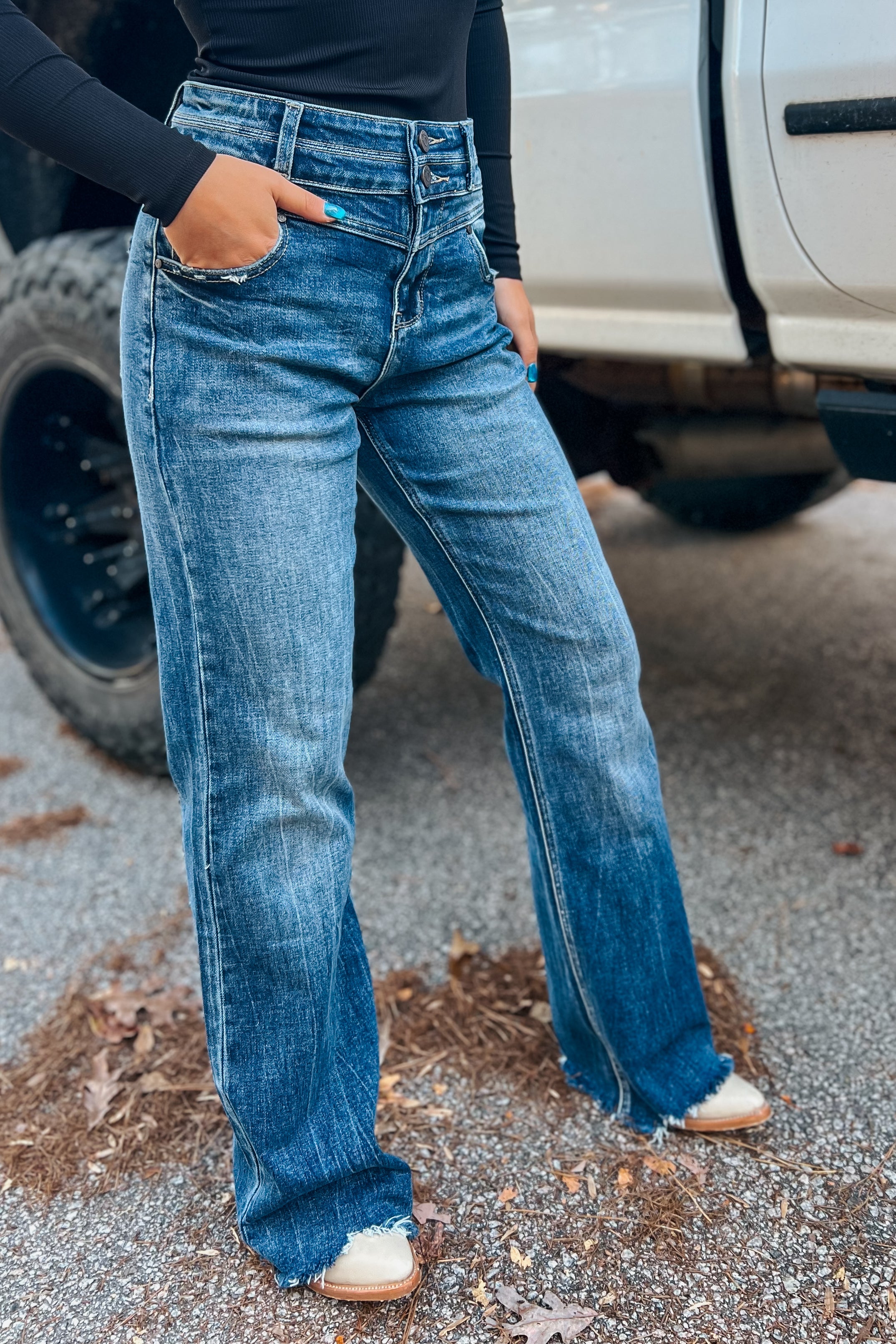 Rodeo Ready High-Rise Flare Jeans – The Midwest Cowgirl